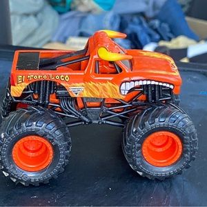 Toys | Monster Jam Official El Toro Loco Diecast Monster Car 164 Scale ...